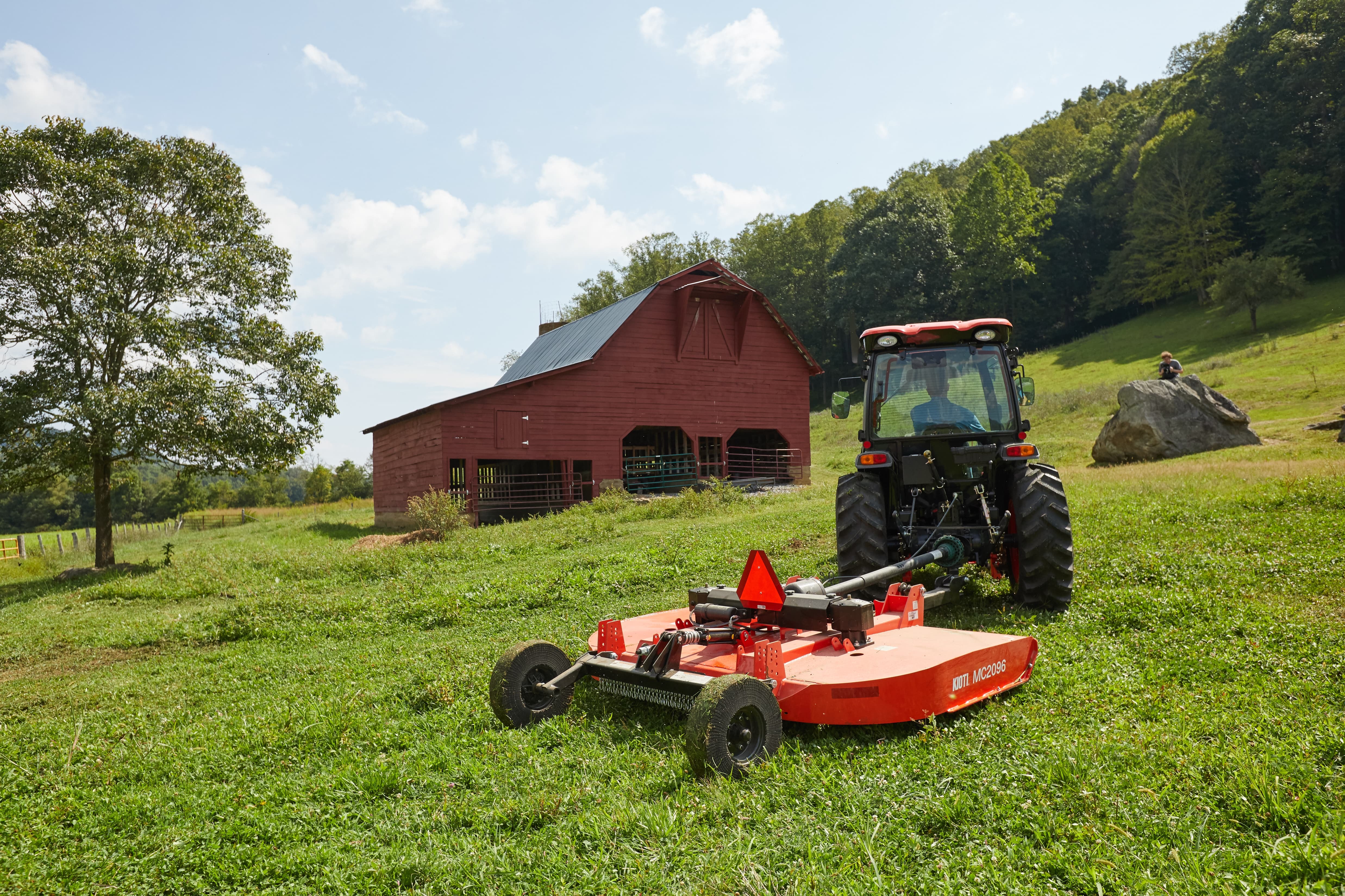 KIOTI DK5320HSE Compact Tractor | The Best Tractors for Unmatched…